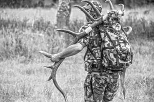 A Season with an Icon - KUIU's Icon 1850 Pack System - Rokslide